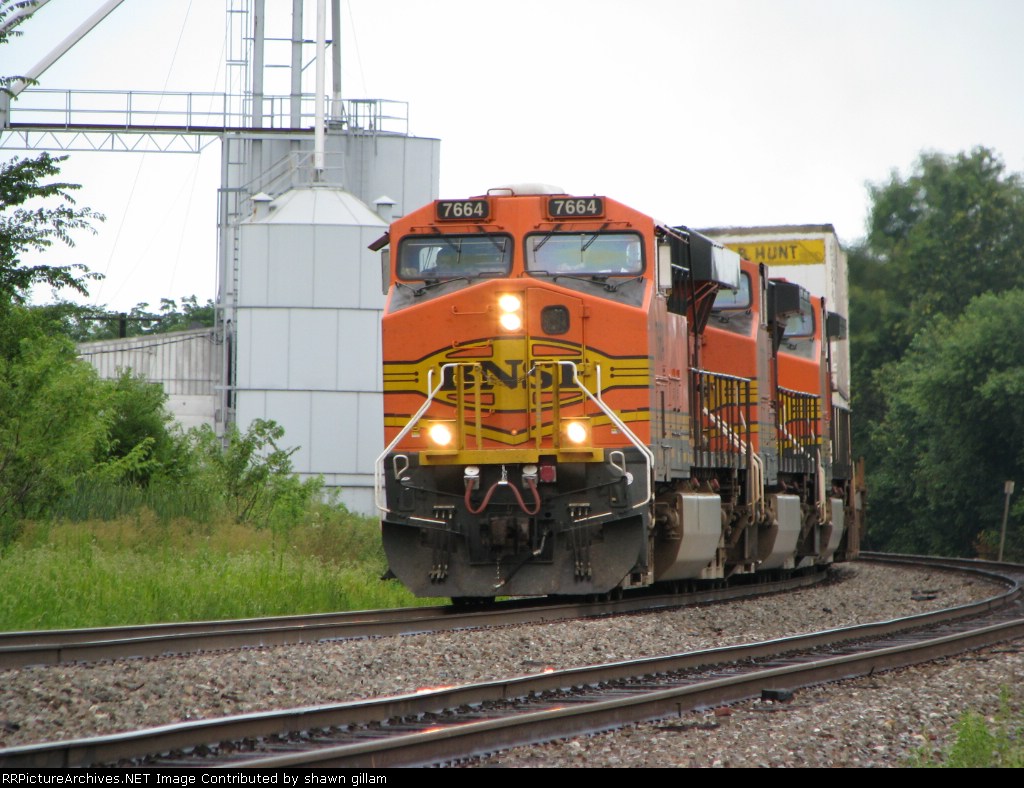 BNSF 7664
